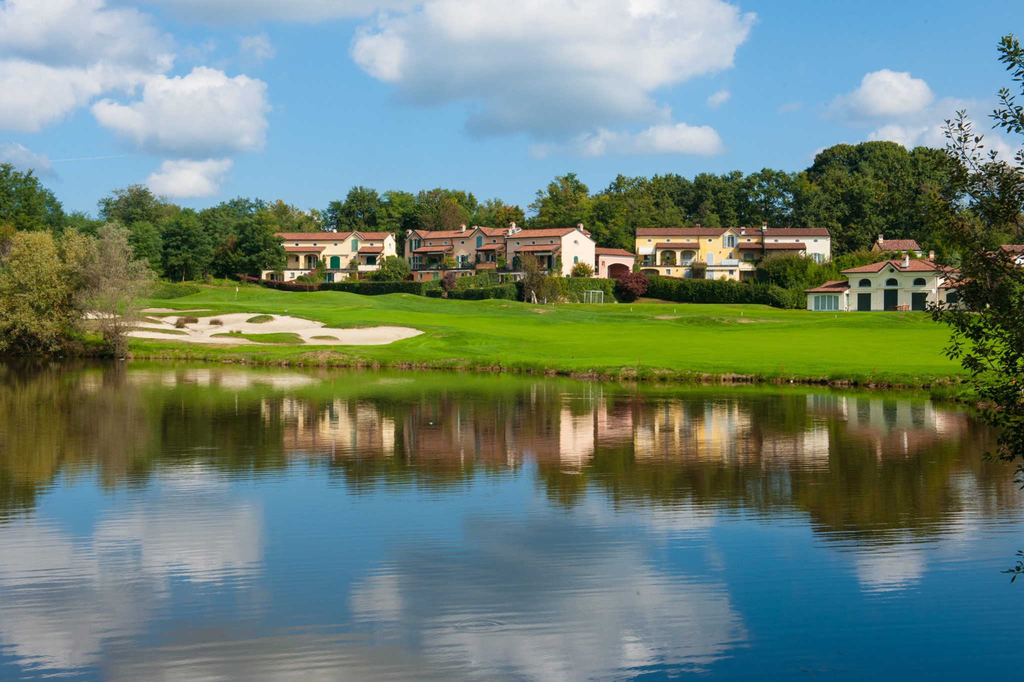 Golf Holidays In Italy From £245pp | Golf Breaks in Italy